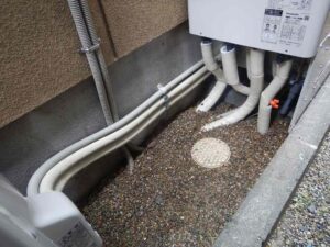 F24でエコキュート修理不可「HE-37W3Q」ヒートポンプ内部から水漏れで取替工事 城陽市Y様 | 株式会社Eテックス